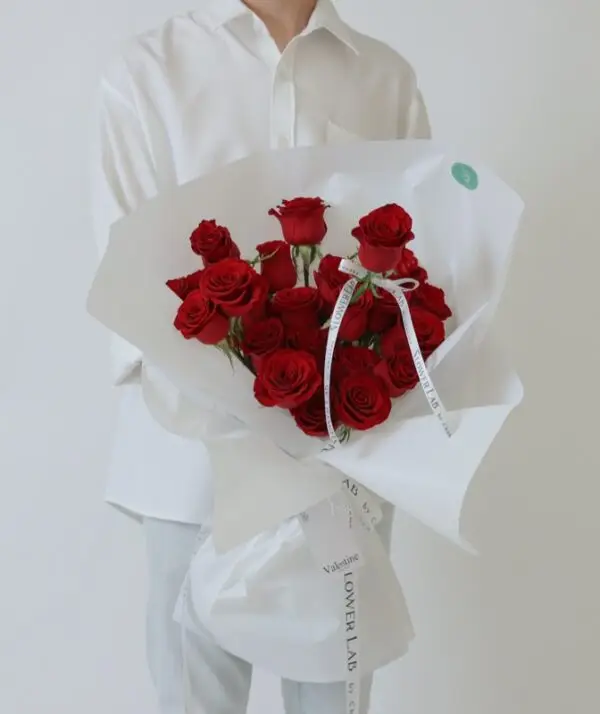 [Valentine] R30-Red | 30 Red Roses Bouquet